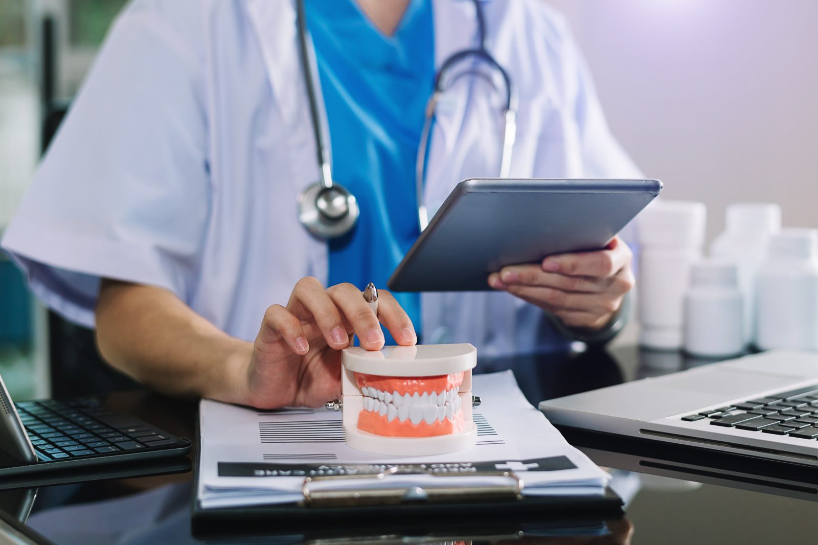 How to Ensure Dental Regulatory Compliance | American Medical Compliance